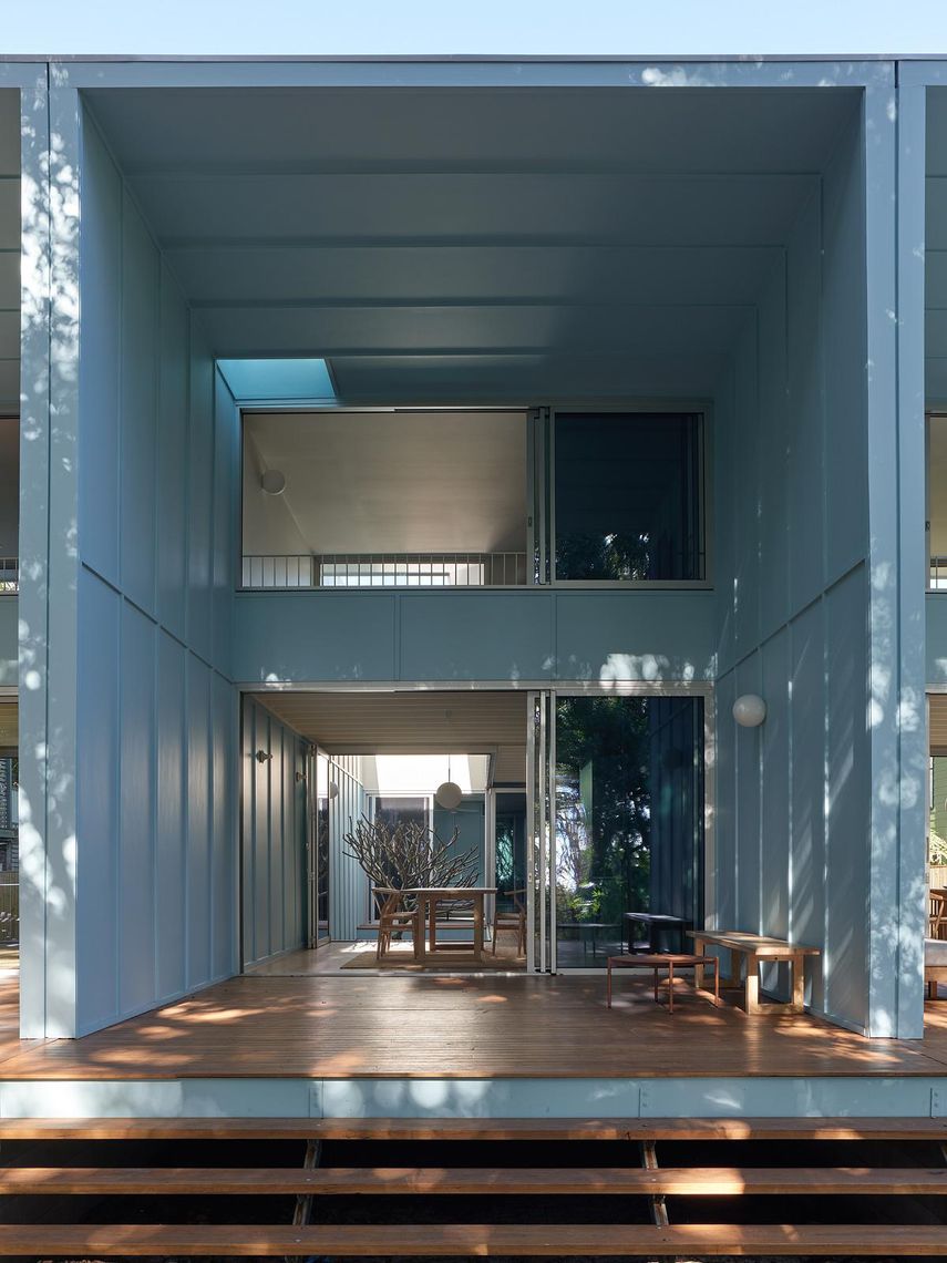 Beachfront Bliss: A Trio of Modular Masterpieces