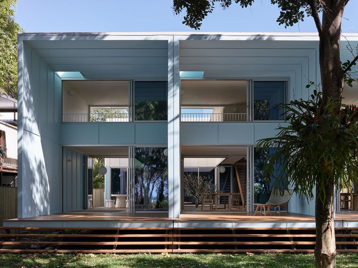 Beachfront Bliss: A Trio of Modular Masterpieces