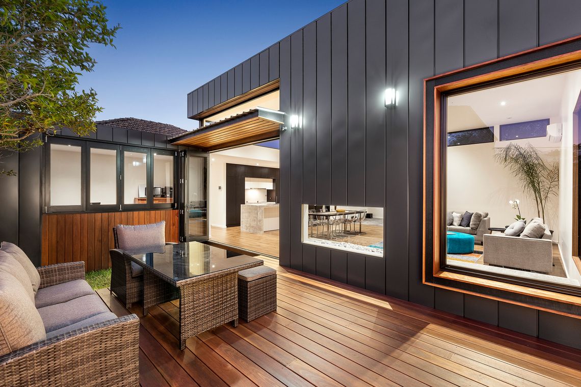 Outdoor 'Rooms' Create the Perfect Breakout Zones for This Home