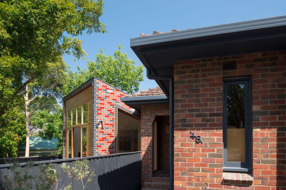 Forever House: A New Pavilion under the Eaves of a Suburban Home