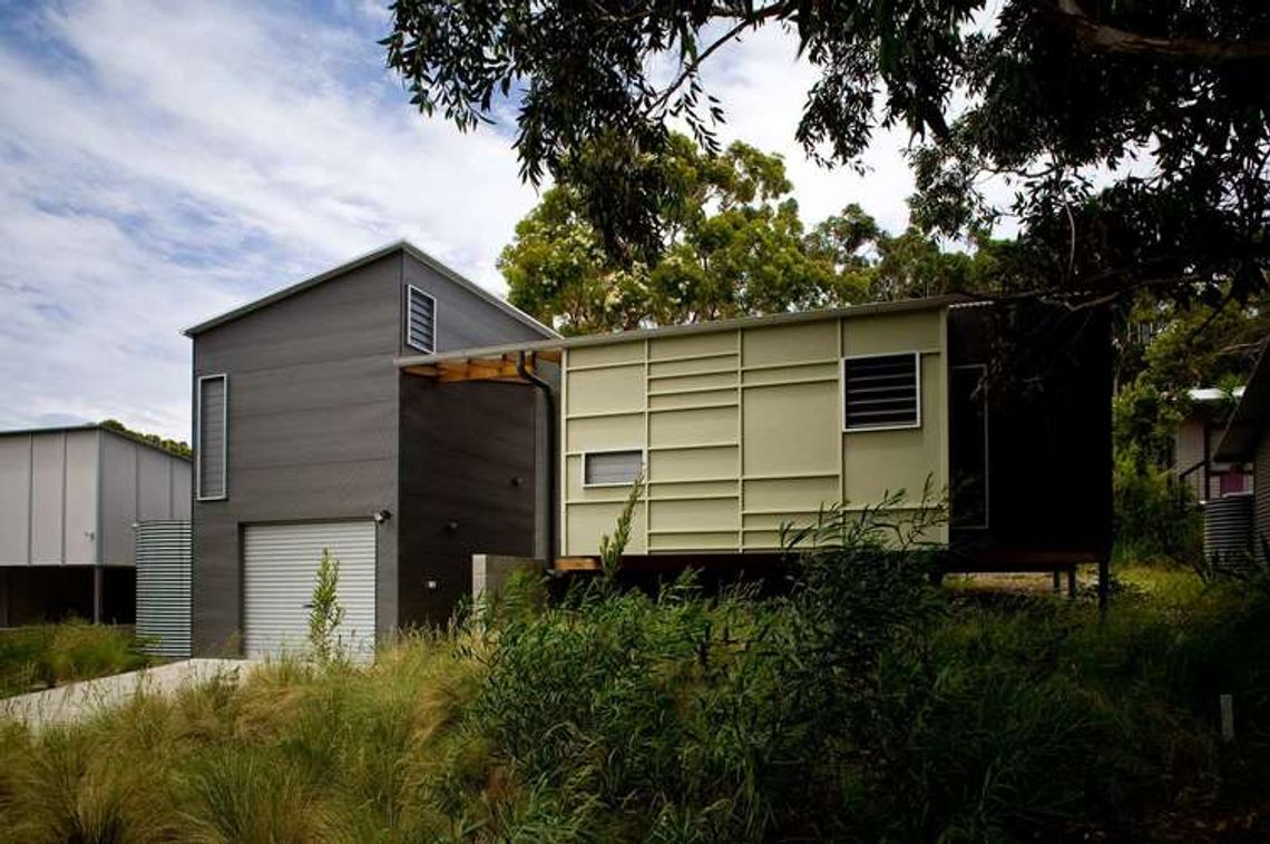 Seal Rocks House is About the Simple Pleasures of Surf, Sea and Trees