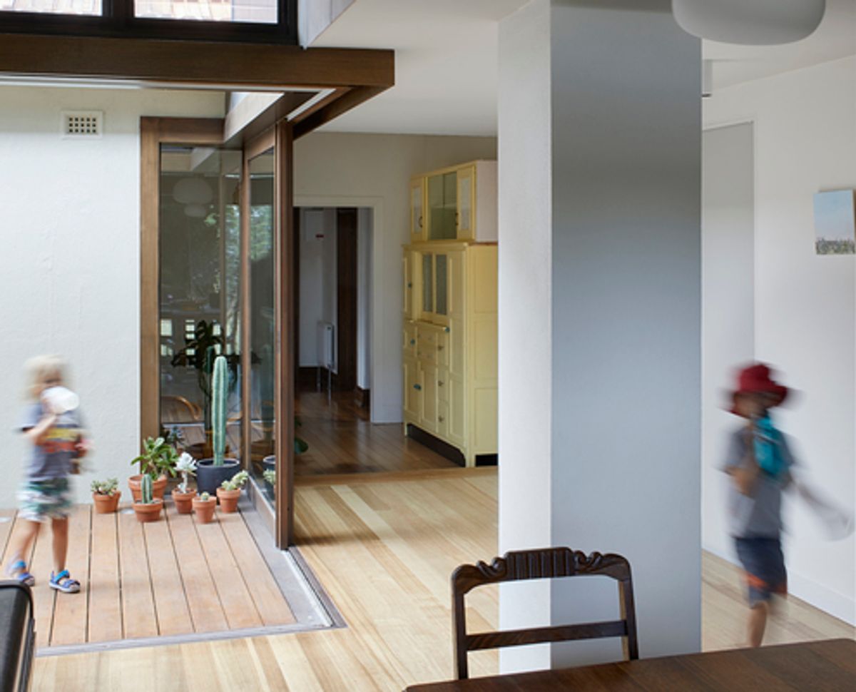 6 Benefits of a Courtyard Design