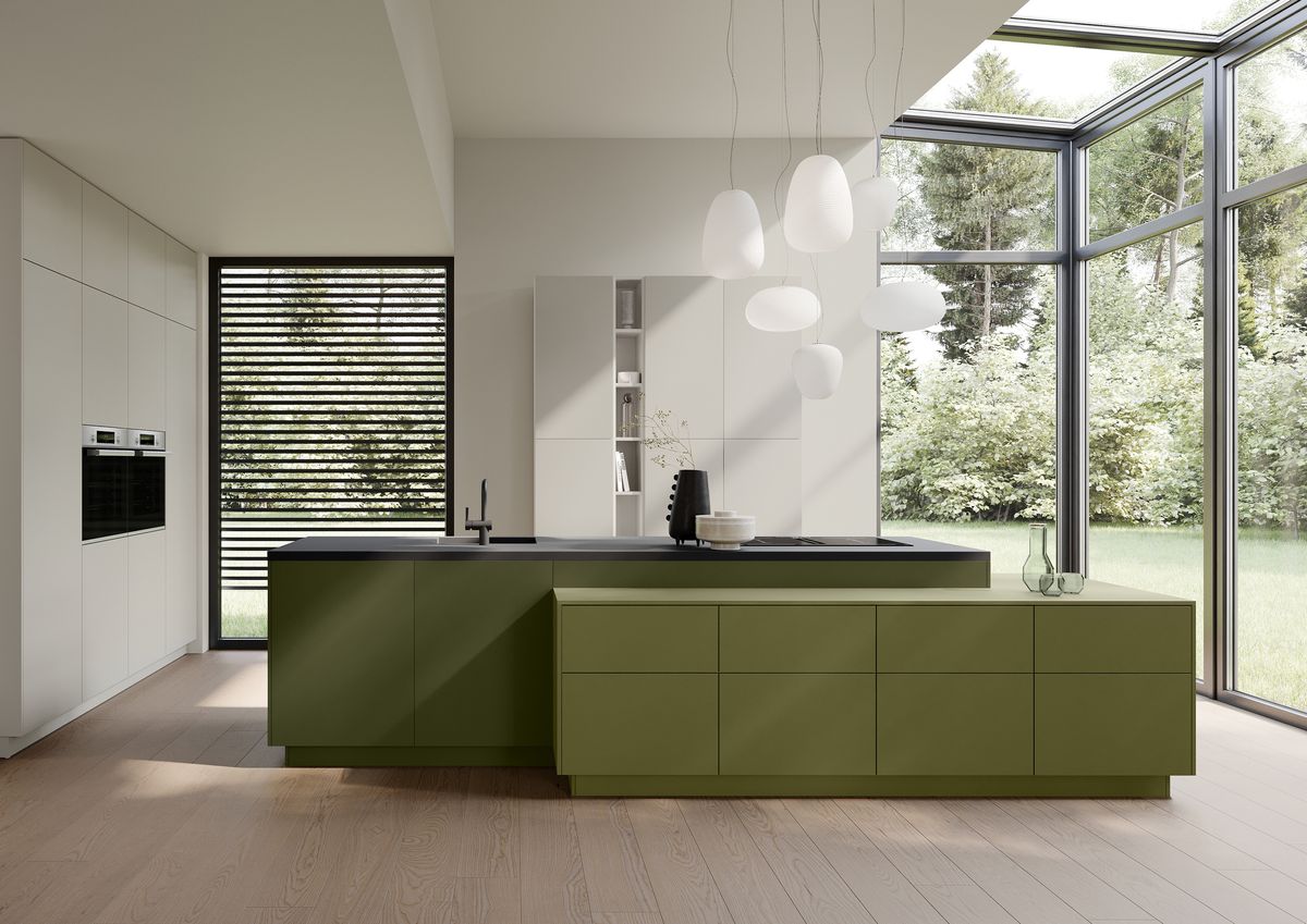 Expert Kitchen Design Tips & Must-Have Accessories for Every Home