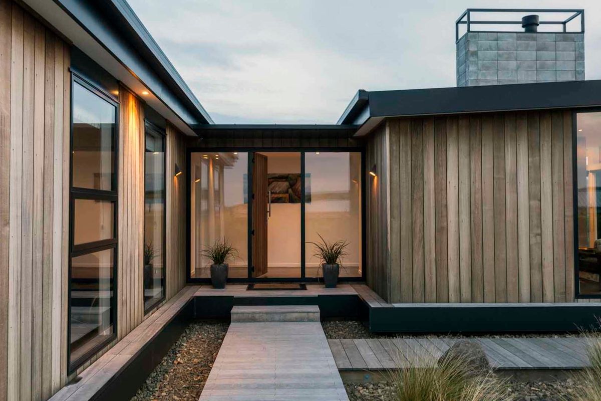 This Relaxed Home Channels the Relaxed Vibe of a Traditional NZ Bach