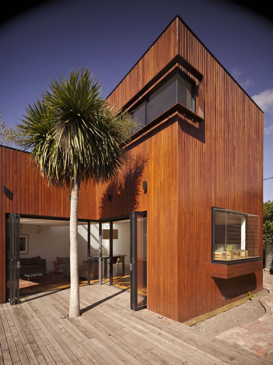Barrow House is a Renovation of Rotated Timber Boxes