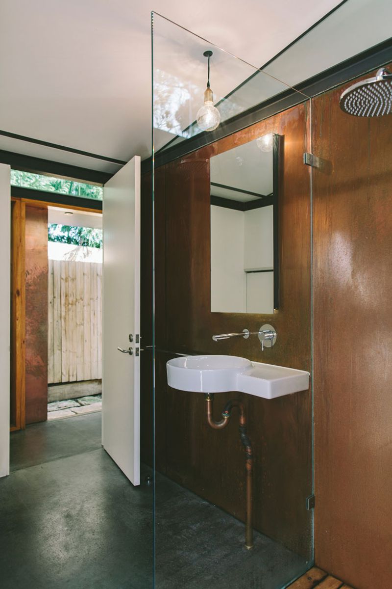 Quality Trumps Quantity in this Small House of Rich Materials