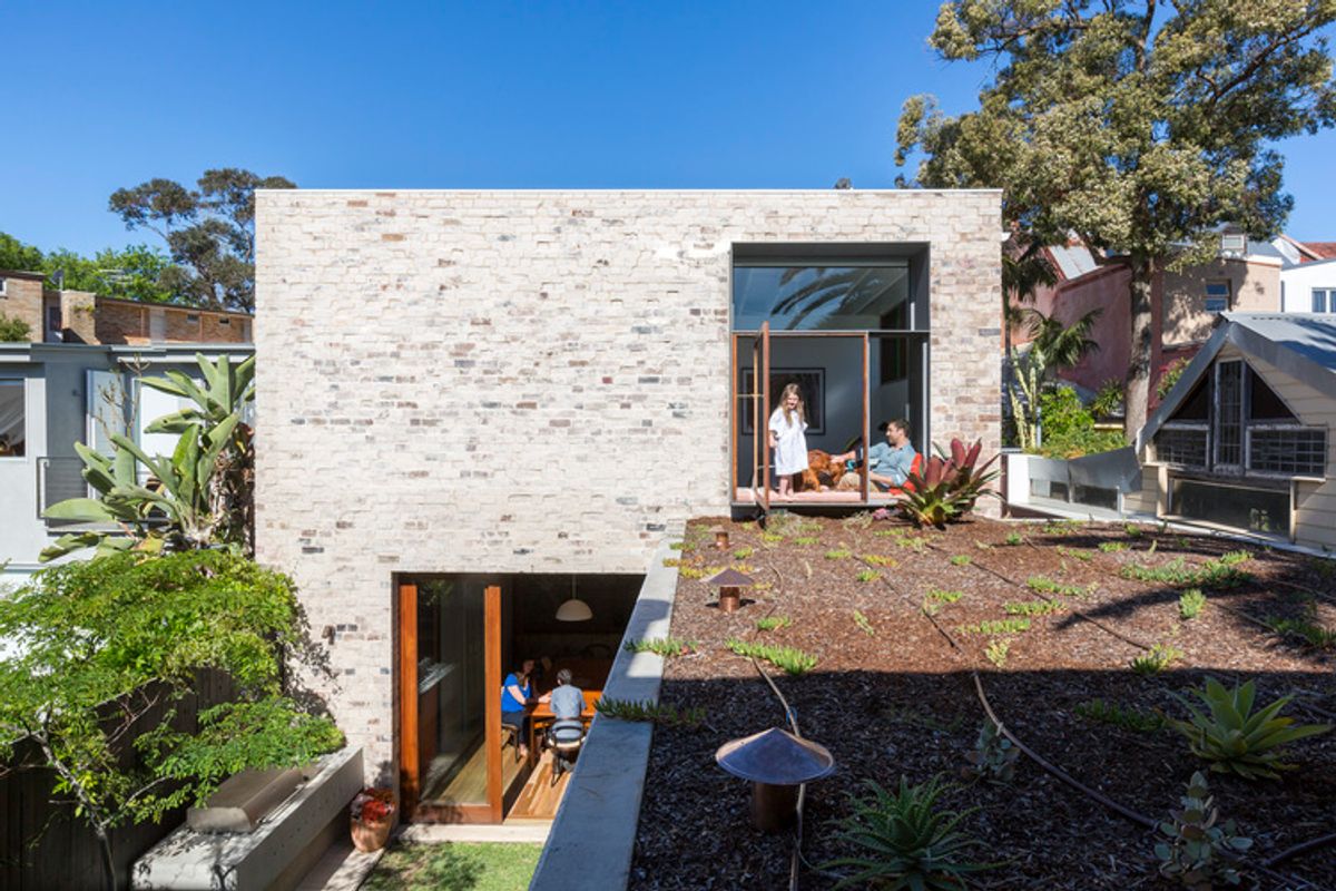 Innovative Courtyard House Replaces a Derelict Victorian-Era Home