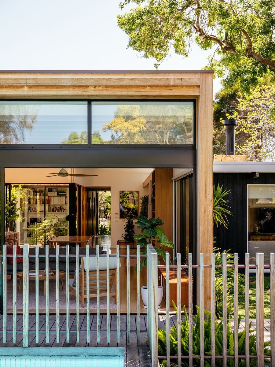 Mid-century Modern House Senstively Updated for 21st Century Living