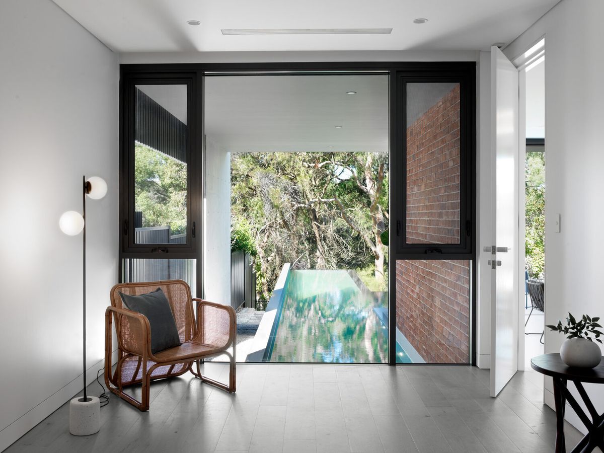 Building on a BAL-FZ (Flame Zone) Site Made This Home a Challenge