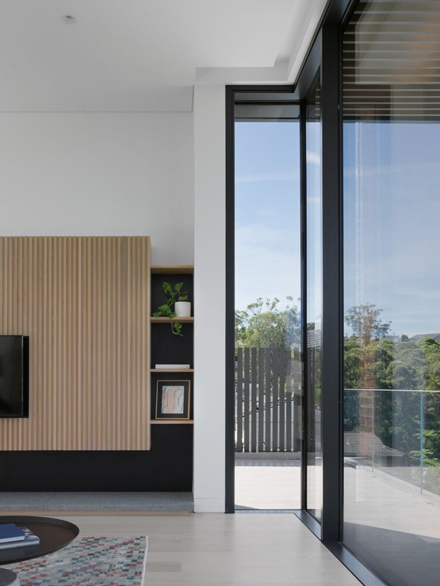 Building on a BAL-FZ (Flame Zone) Site Made This Home a Challenge