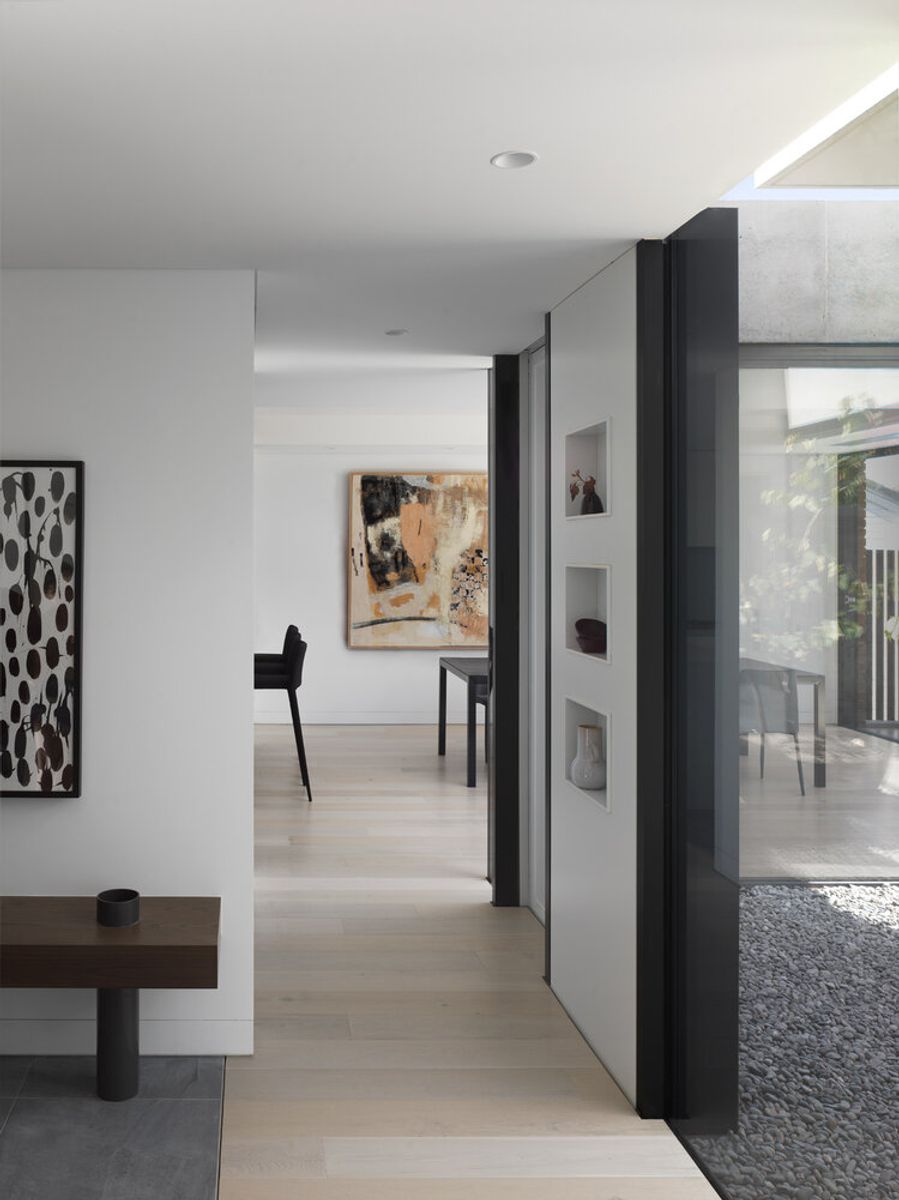 Building on a BAL-FZ (Flame Zone) Site Made This Home a Challenge