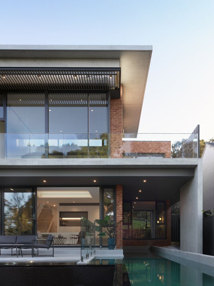 Building on a BAL-FZ (Flame Zone) Site Made This Home a Challenge