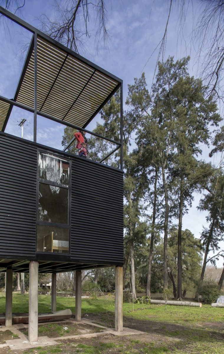 Delta Cabin: A Sophisticated Rural Retreat for Six Owners to Enjoy and ...