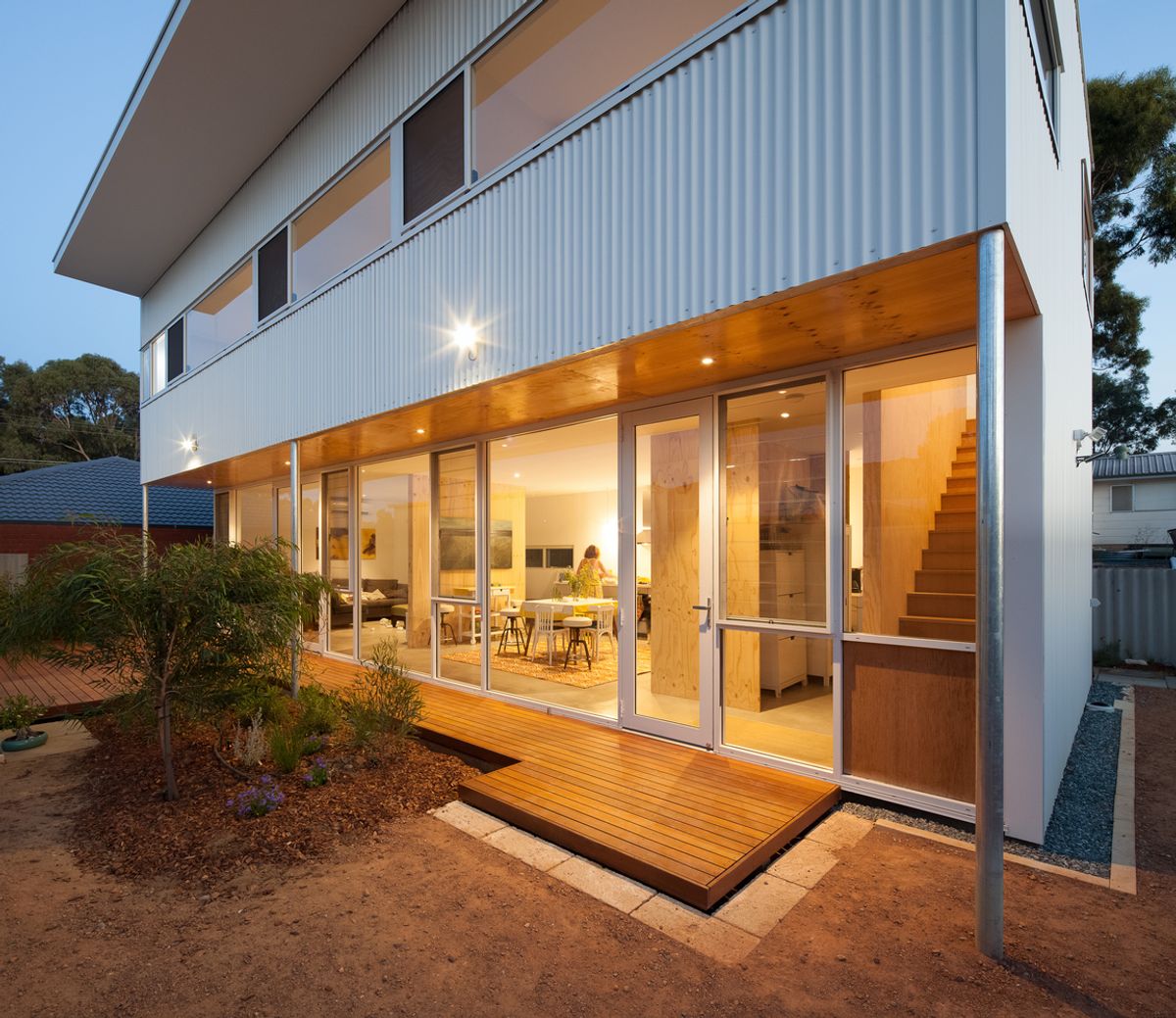 A Compact, Sustainable and Affordable Alternative to Project Homes