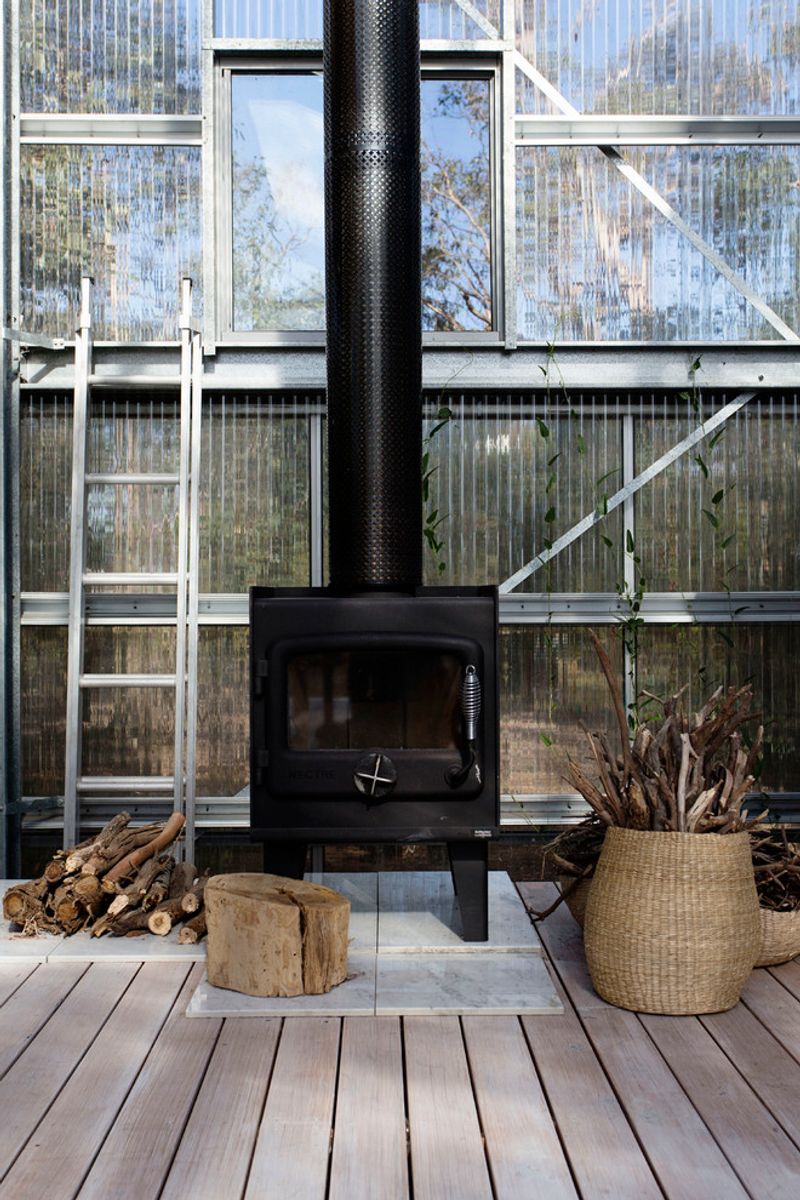 With Translucent Walls This Minimal Home Melts into the Landscape