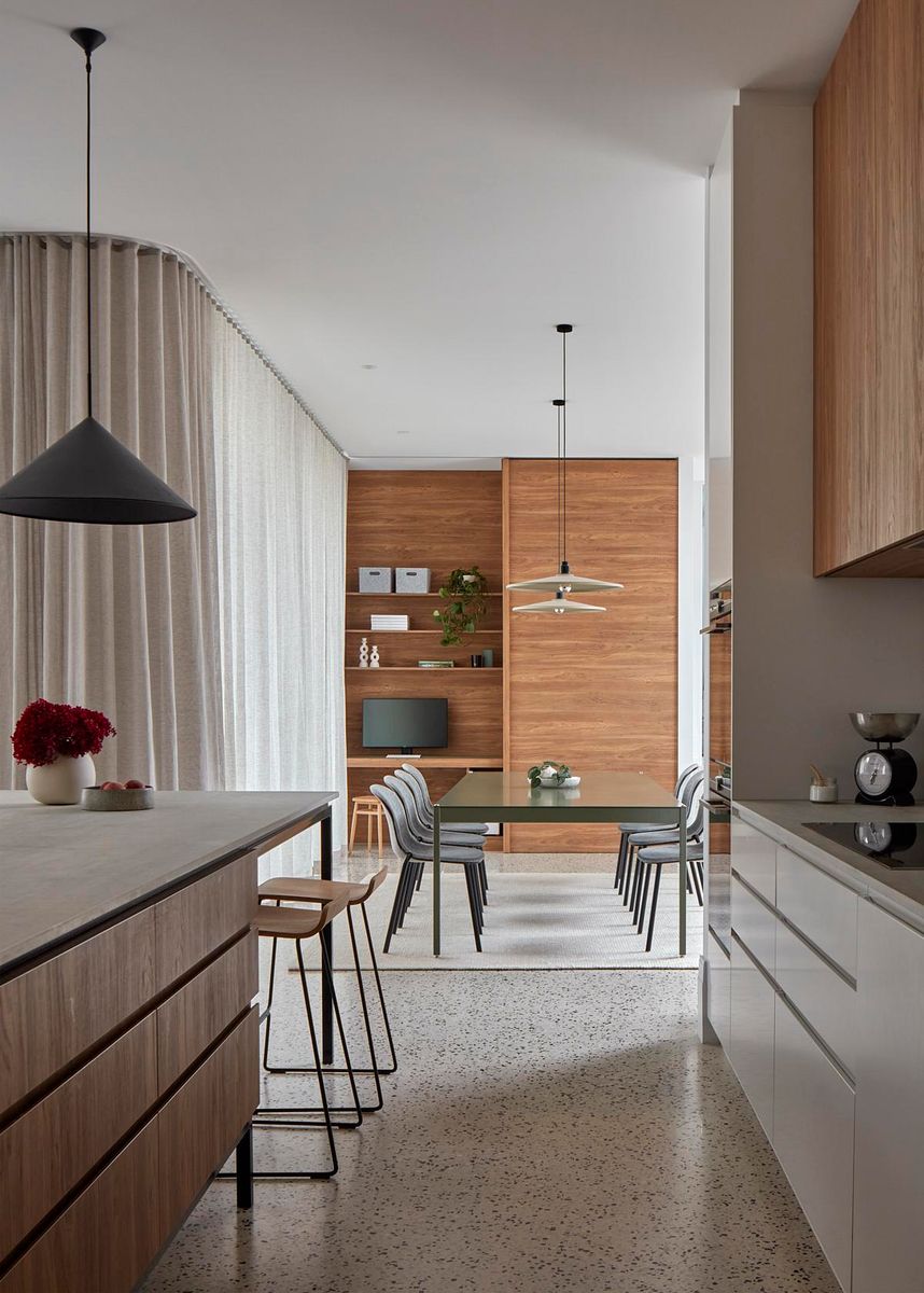 This Victorian Villa’s secret? A contemporary, sustainable twist ...