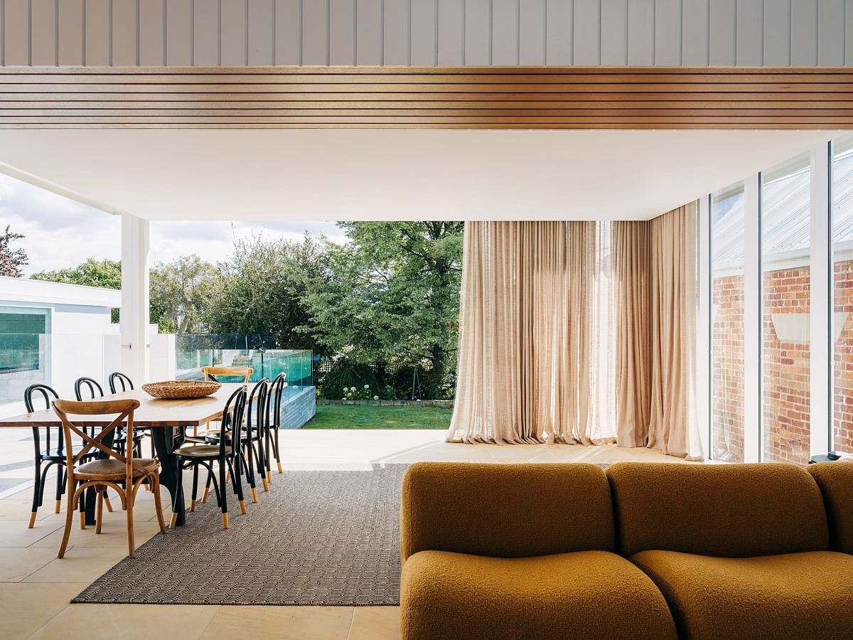 Discover the clever renovation of this 19th Century heritage gem