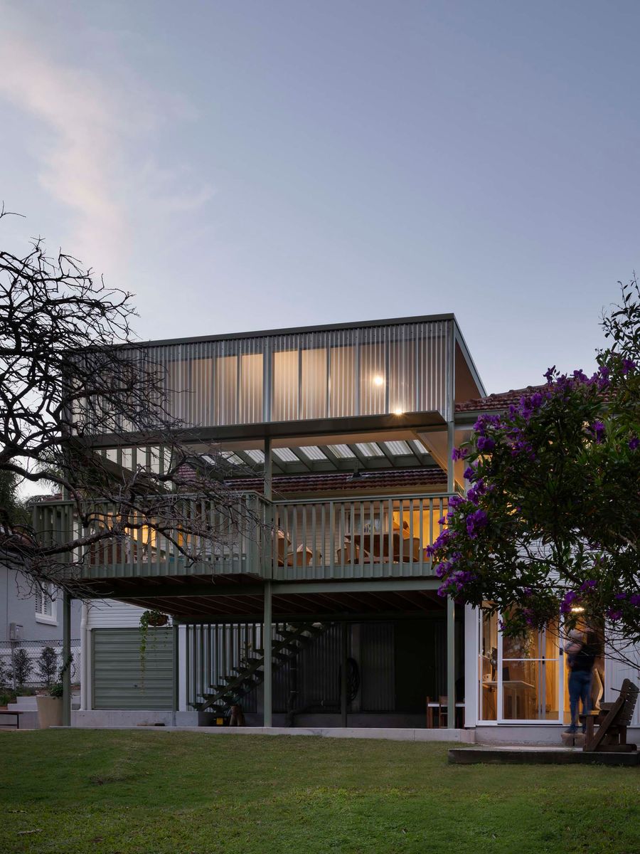 The one where a heavily pregnant architect undertakes her dream reno