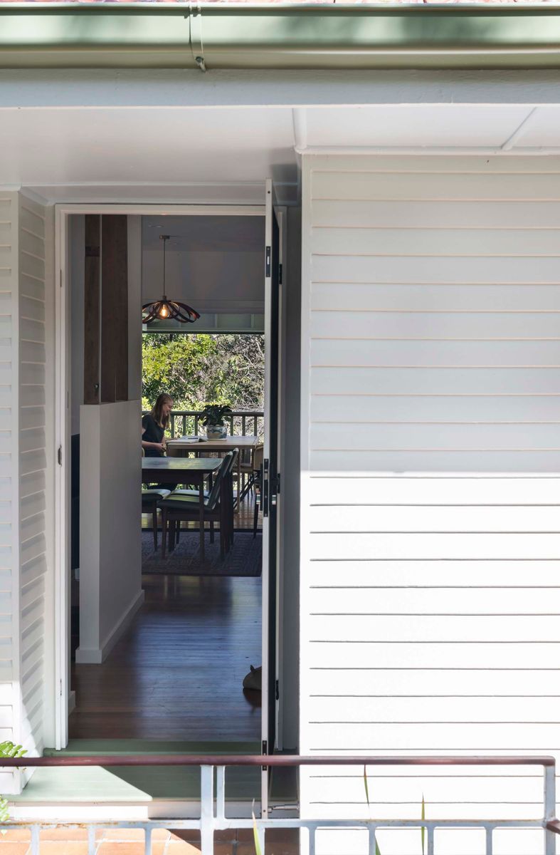 The one where a heavily pregnant architect undertakes her dream reno