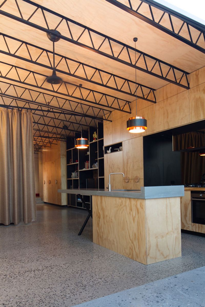 Hello House: This Has to Be the Friendliest House on the Block!