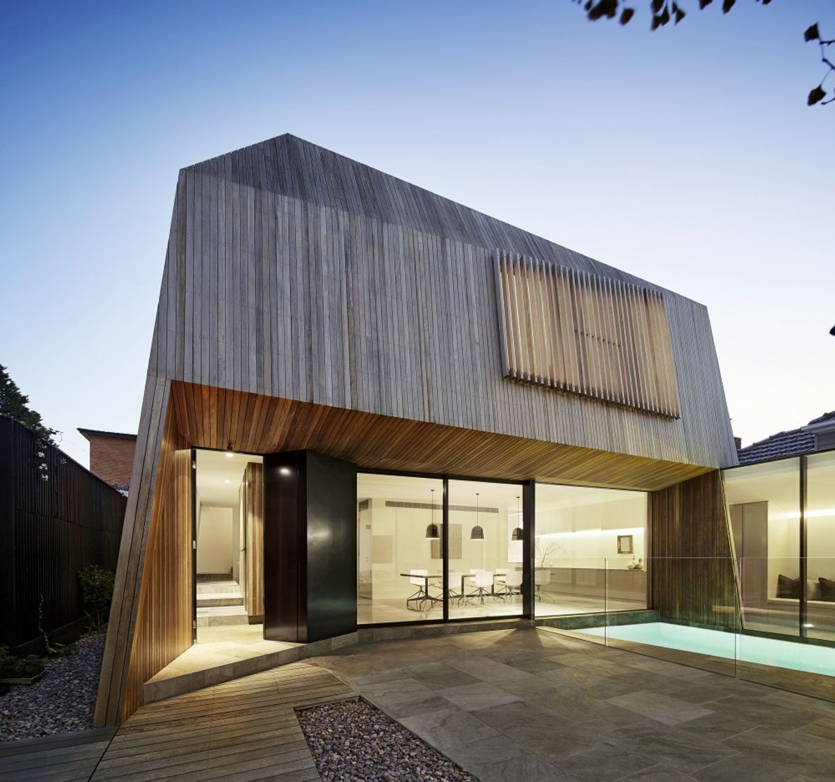 House 3 Finds Enough Space for a Large Extended Family in Melbourne