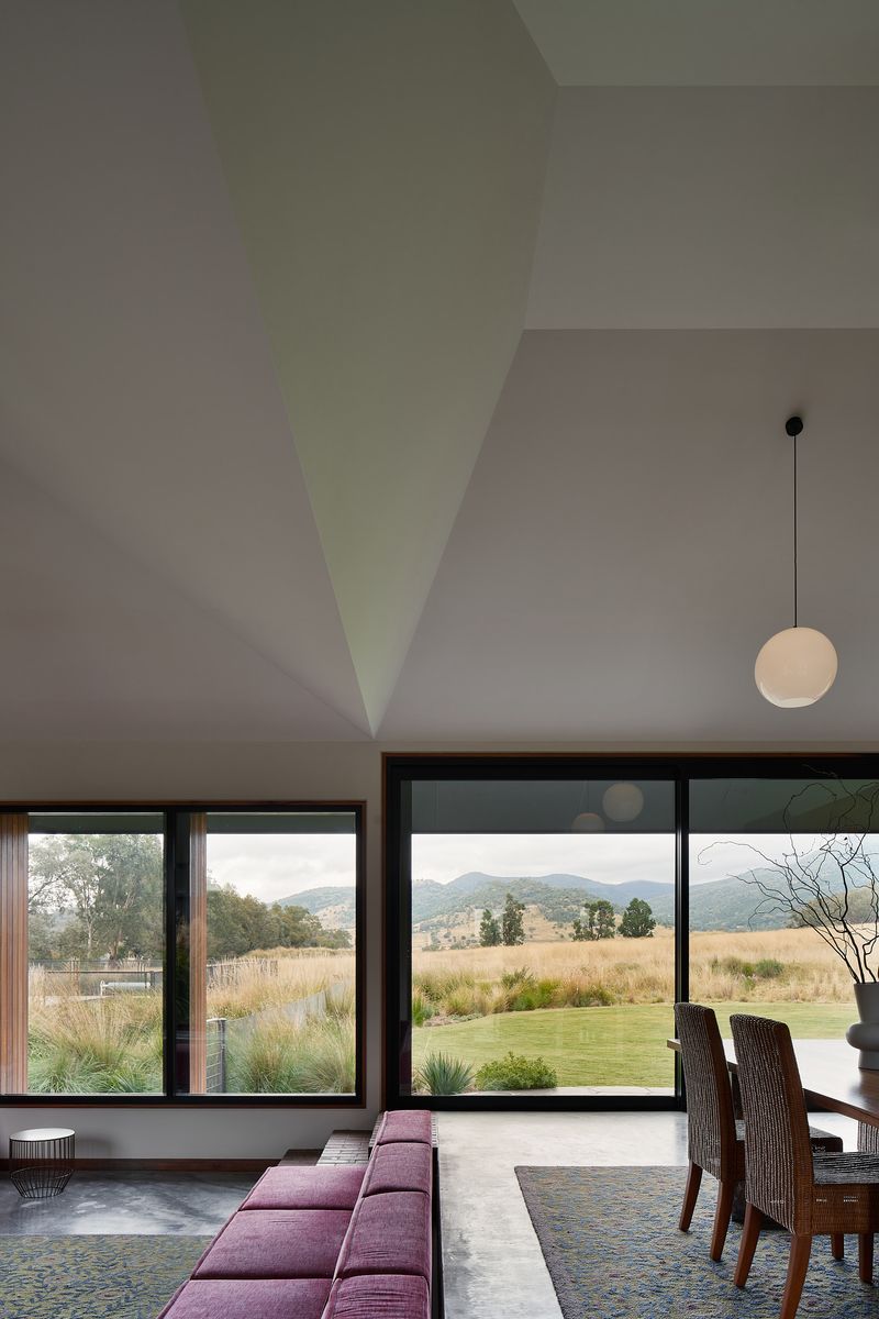 A House in the Dry is adapted to Australia's climate and landscape