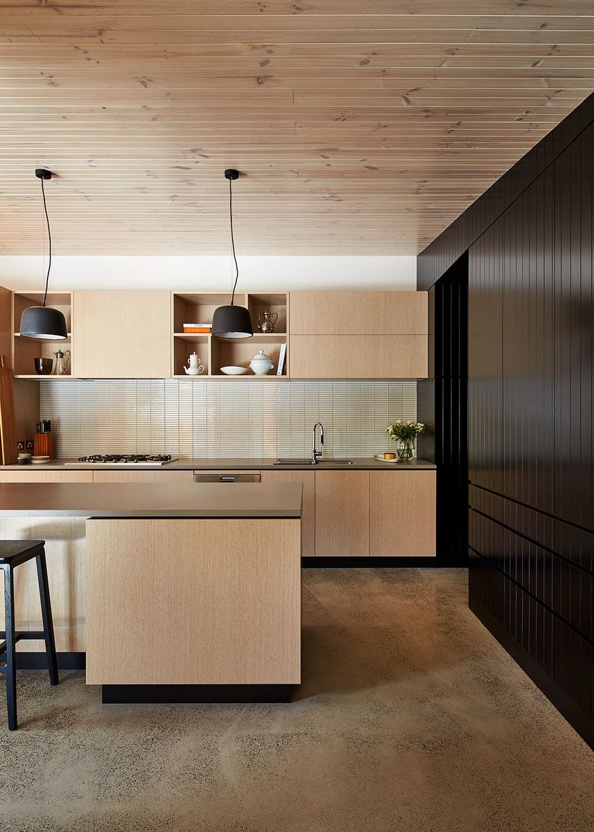 House Rosebank's Generous New Living Areas Compliment a Grand Old Edwardian