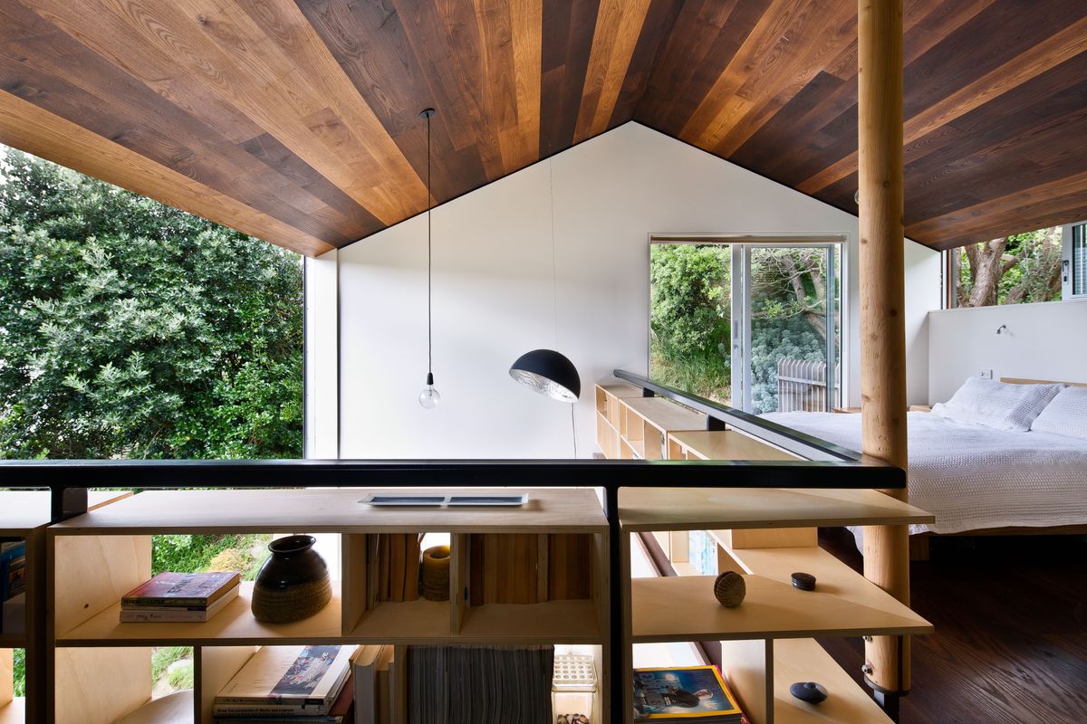 Compact Japanese-Inspired House Lives Large Thanks to a Wall of Glass