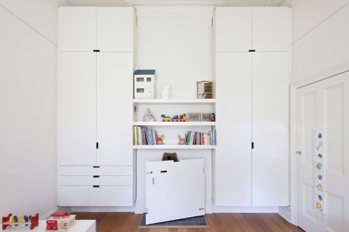 Jack's House: A House Bursting at the Seams Gets a New Timber 'Gusset