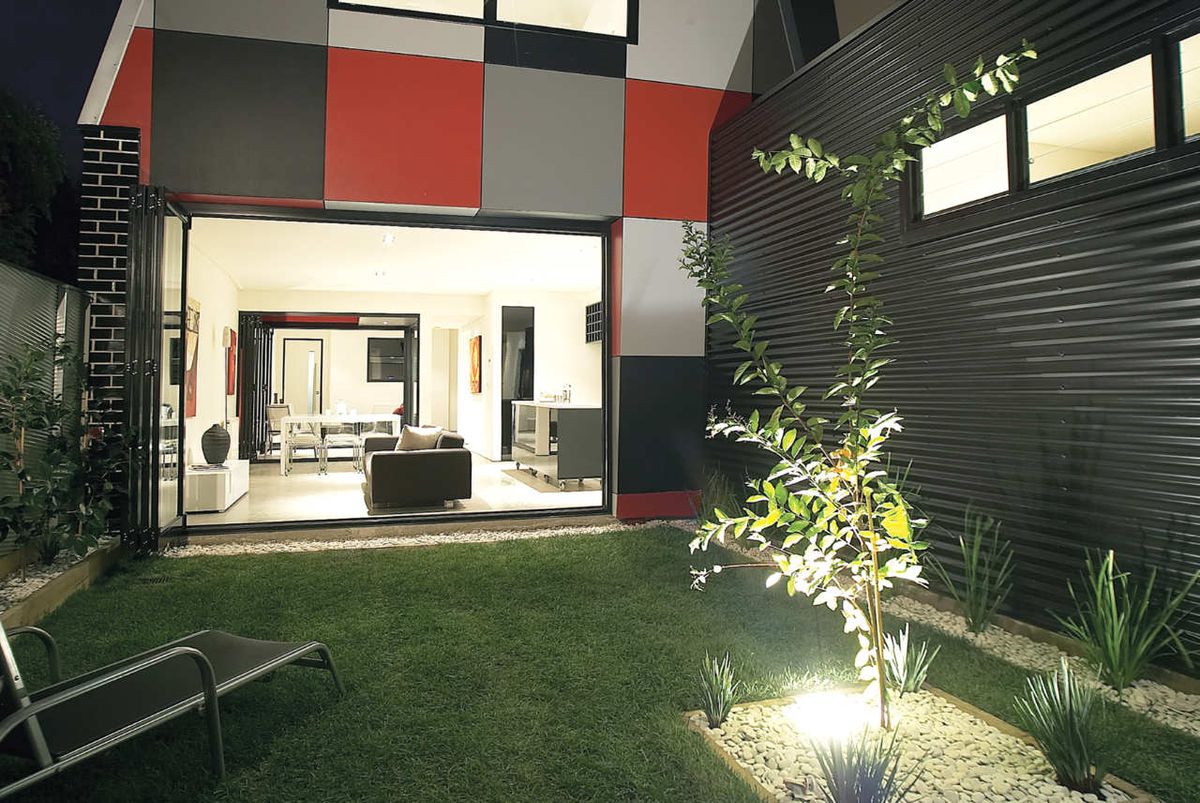 Jones House is What a Home Designed for Australia Looks Like