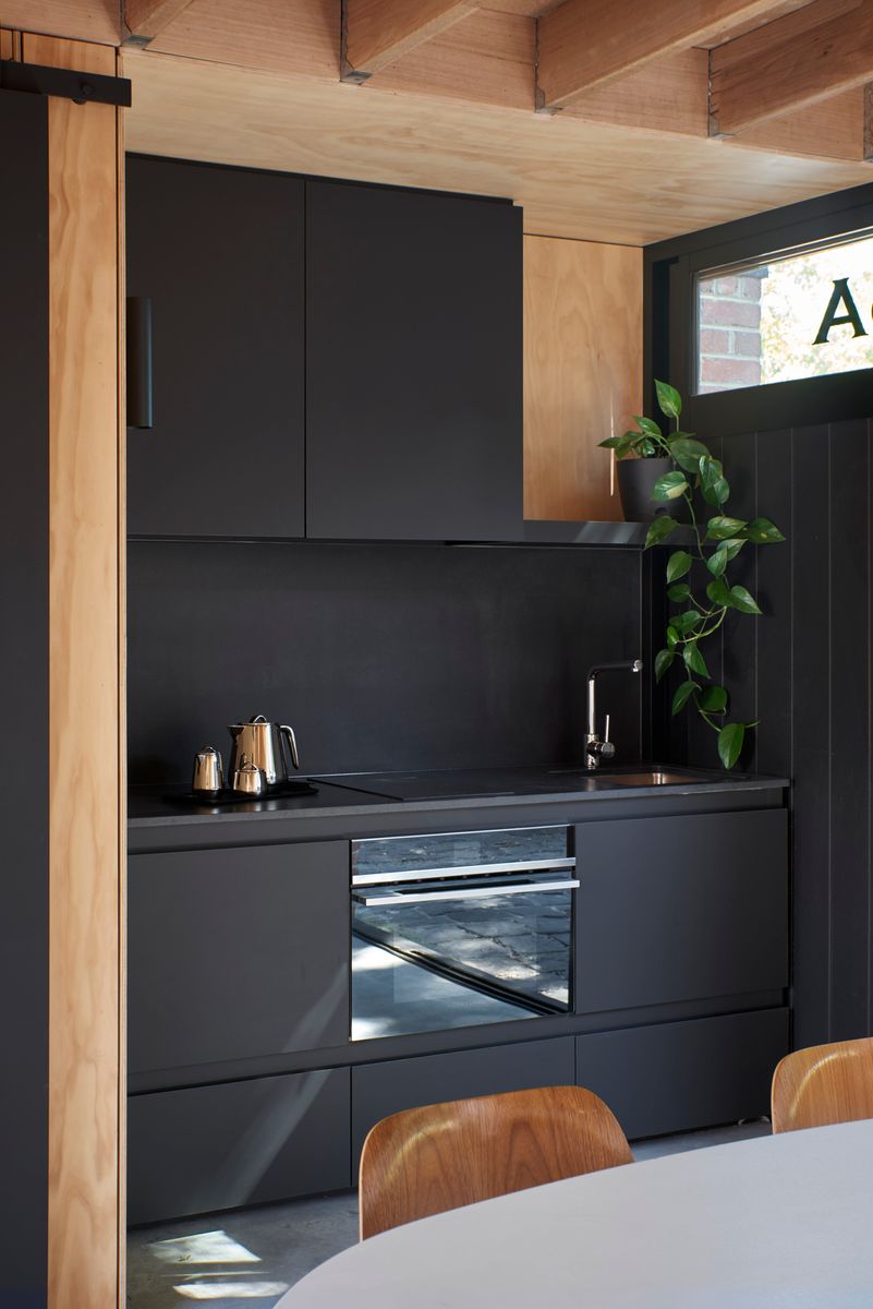 Laneway Loft is the perfect self-contained guest house!