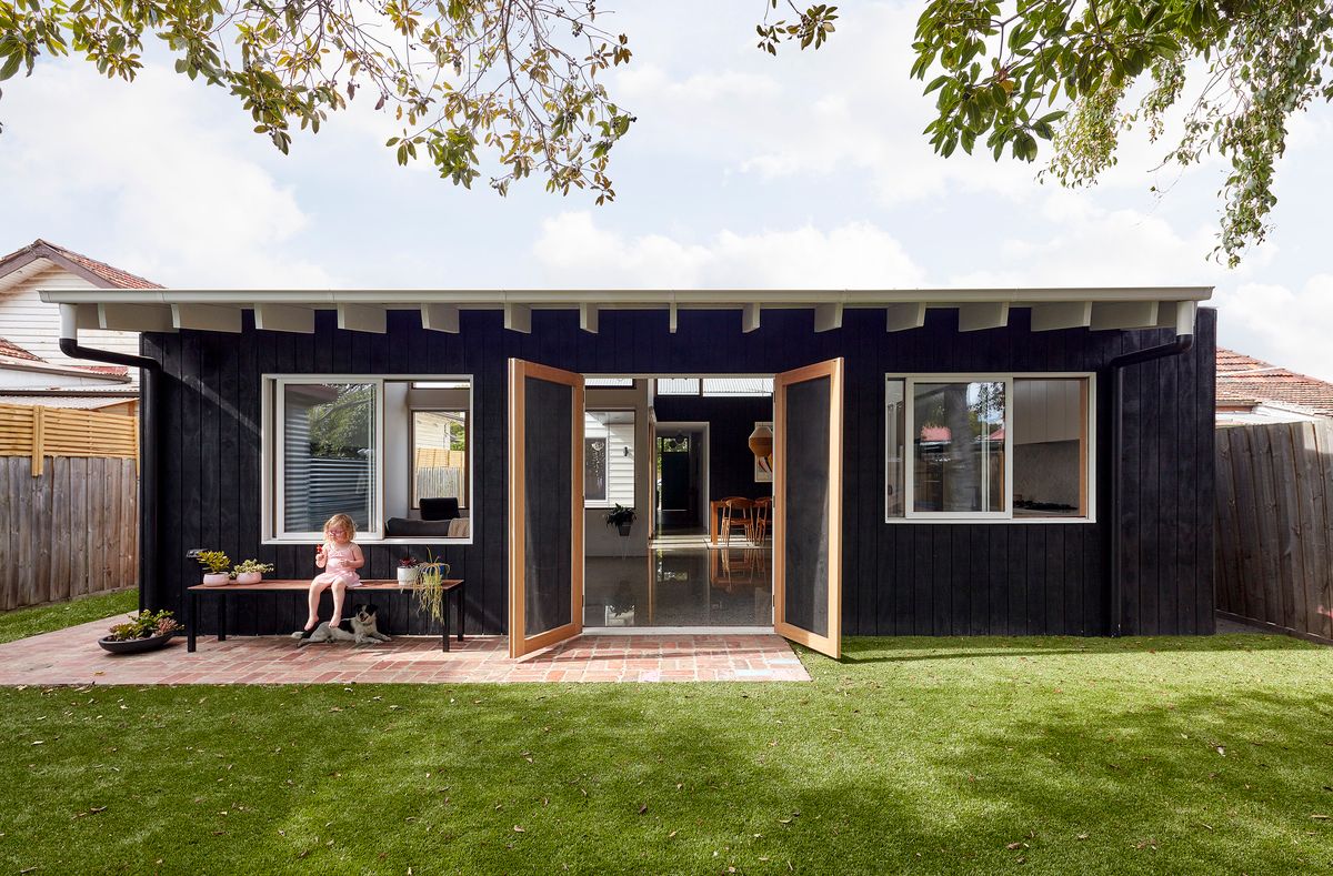 Lean-2 Flips the Typical Lean-to on Its Head to Create a Sunny Home