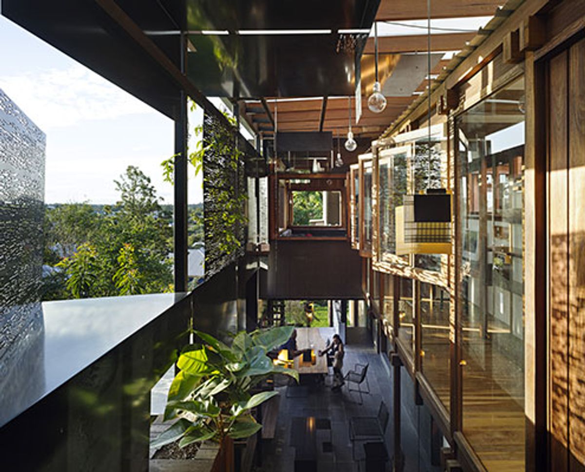 Left-Over-Space House Doesn't Let Even a Skerrick Go to Waste