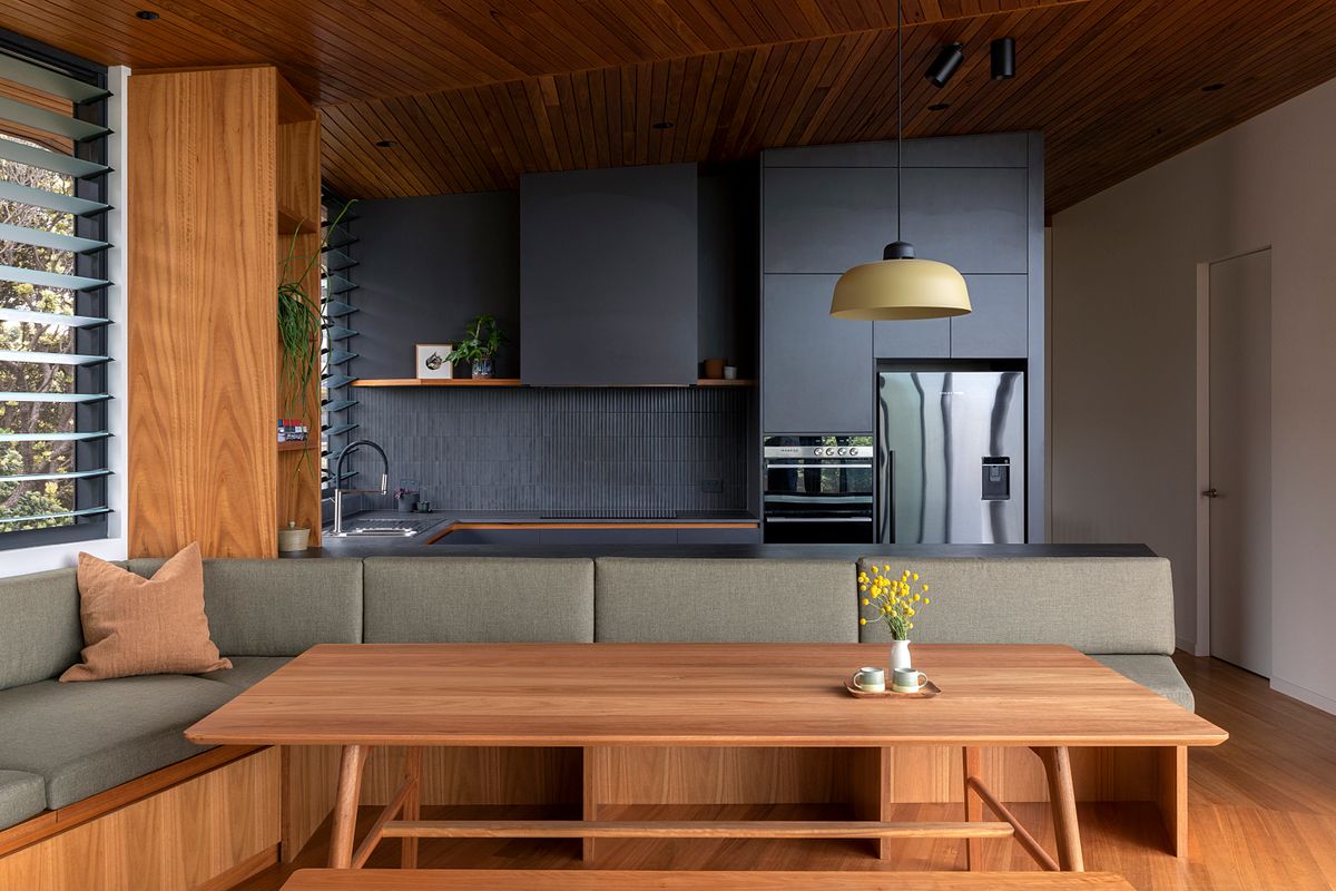 What would a marine lovers’ house on a coastal reserve look like?