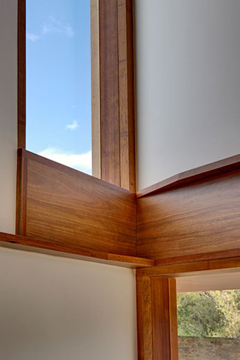 Marrickville Courtyard House is a Subdivision that Doesn't Dominate