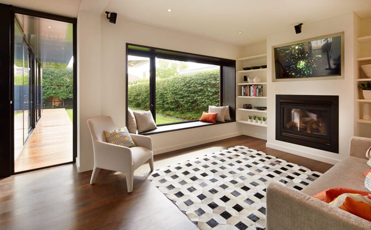 A Dramatically Modern Modular Home in Northcote