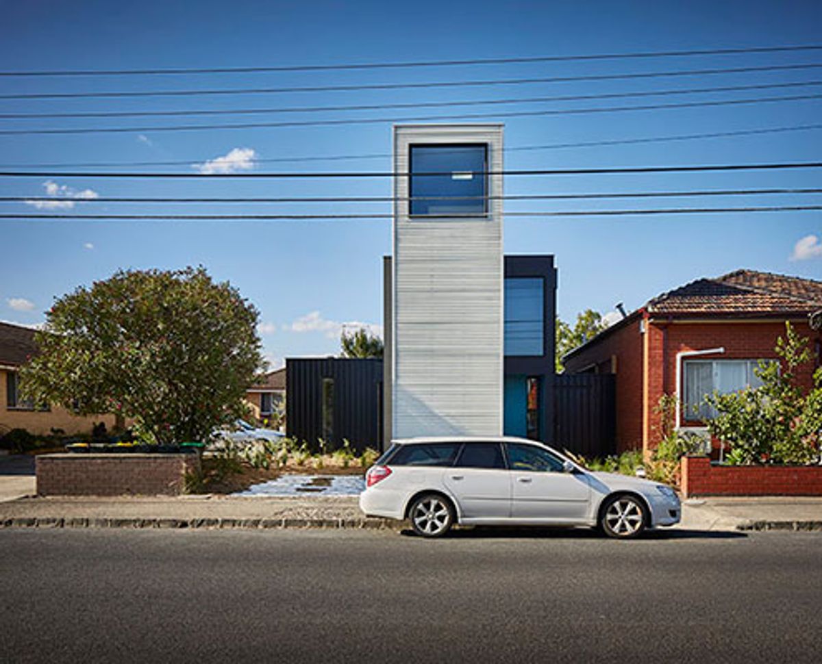 Modular Tower House's Lofty Design Makes a Statement in Sleepy Suburb