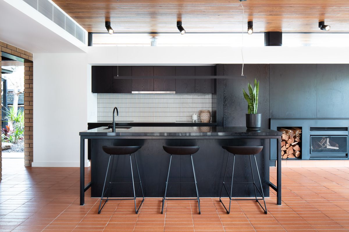 Modern Addition Inspired by the Original Mid-century Modern Home