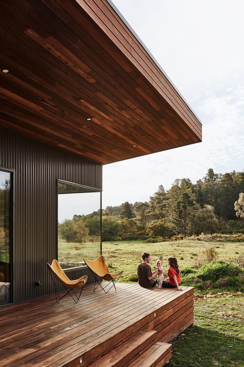 A new home takes advantage of its stunning location in the Pyrenees