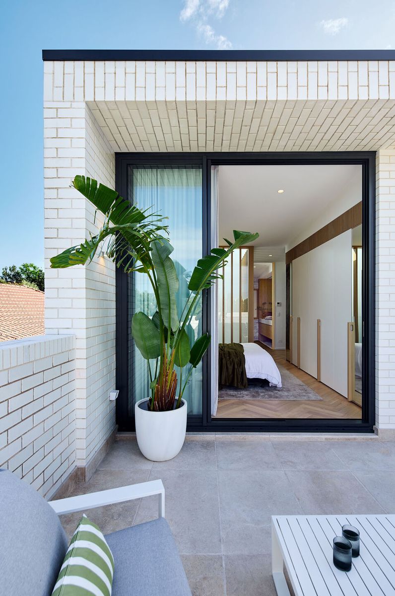 Rodd Point Twins: A Federation-Inspired Masterpiece