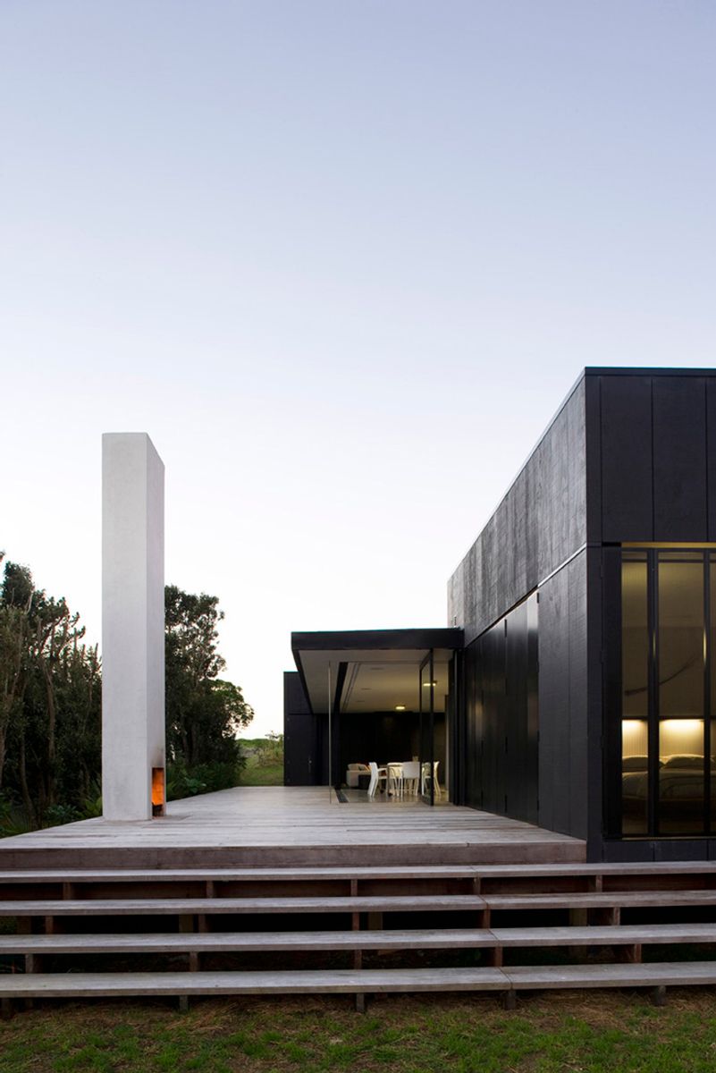 Sandhills Road House is a Stylish Interpretation of Sheds and a Tarpaulin