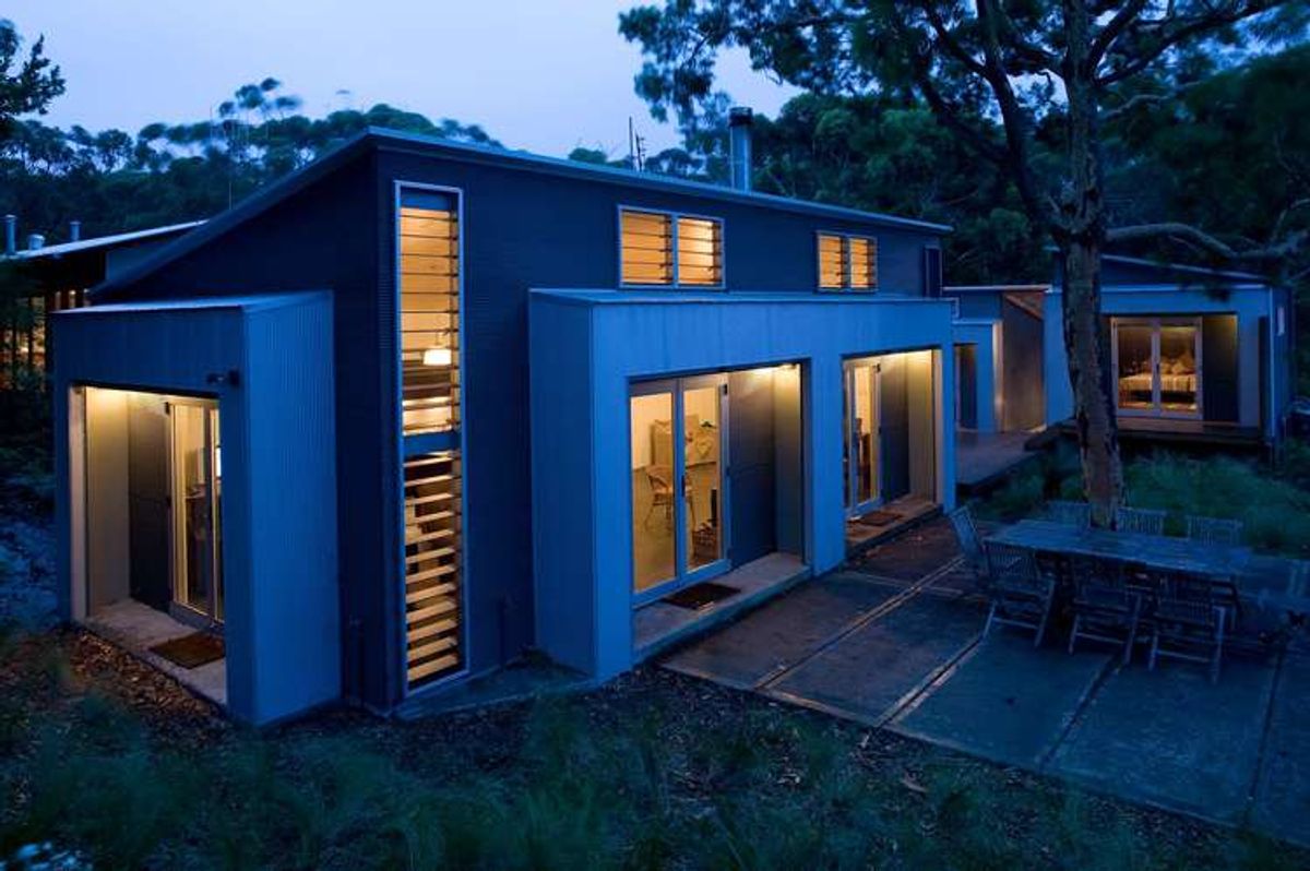 Seal Rocks House is About the Simple Pleasures of Surf, Sea and Trees