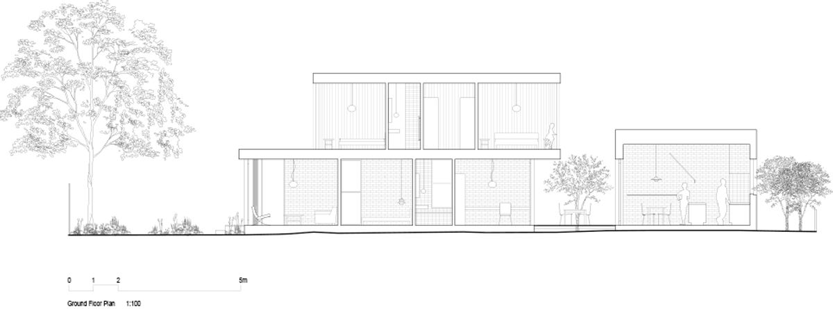 A Light-filled Beach House Just Two Kilometres from the City?