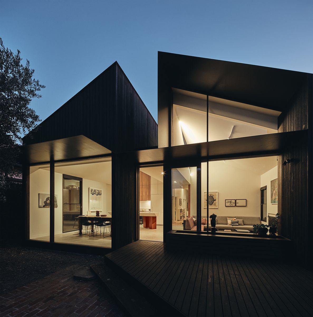 Original Home Inspires a Respectful But Radically Different Addition