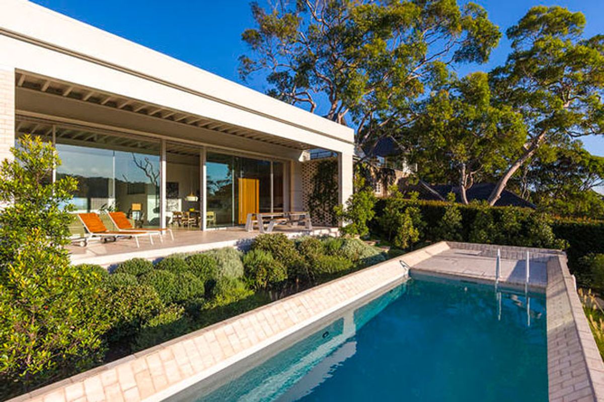 Stewart House: Bushfire Proof House That's Anything But a Bunker