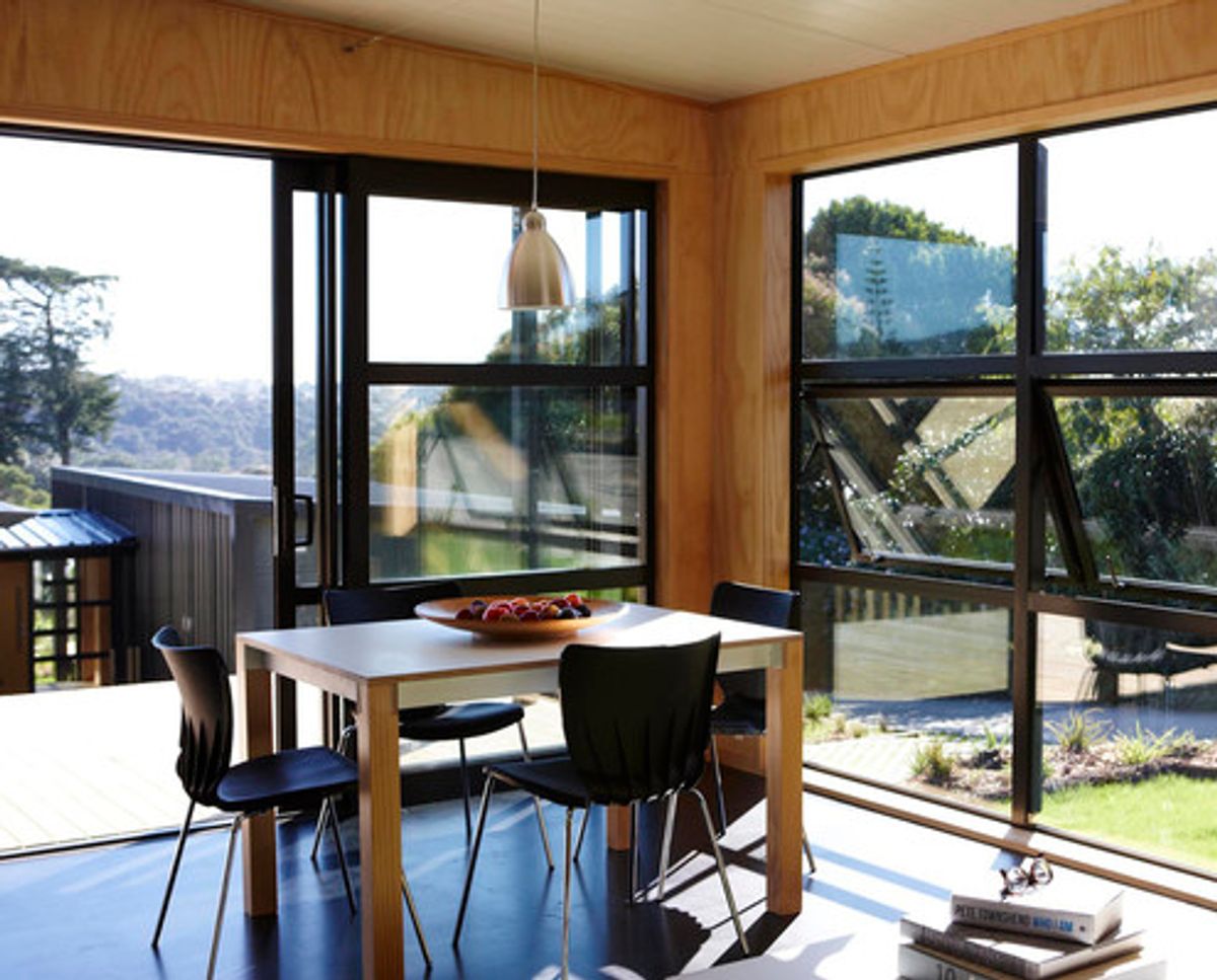Architecture Students Also Design and Build Two Community Houses