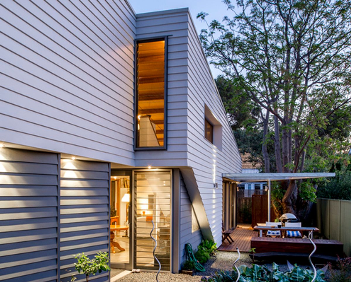 A Compact Home Makes the Most of Light and Space on a Tight Block