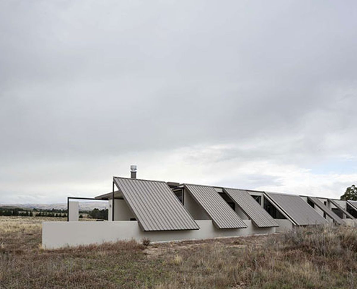 Tent House: A Super-Insulated and Permanent Tent for Living