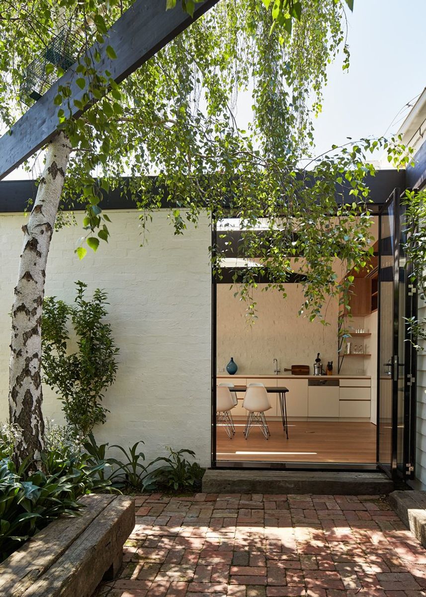 Homes and Kite-Shaped Don't Often Go Together But It Works Here