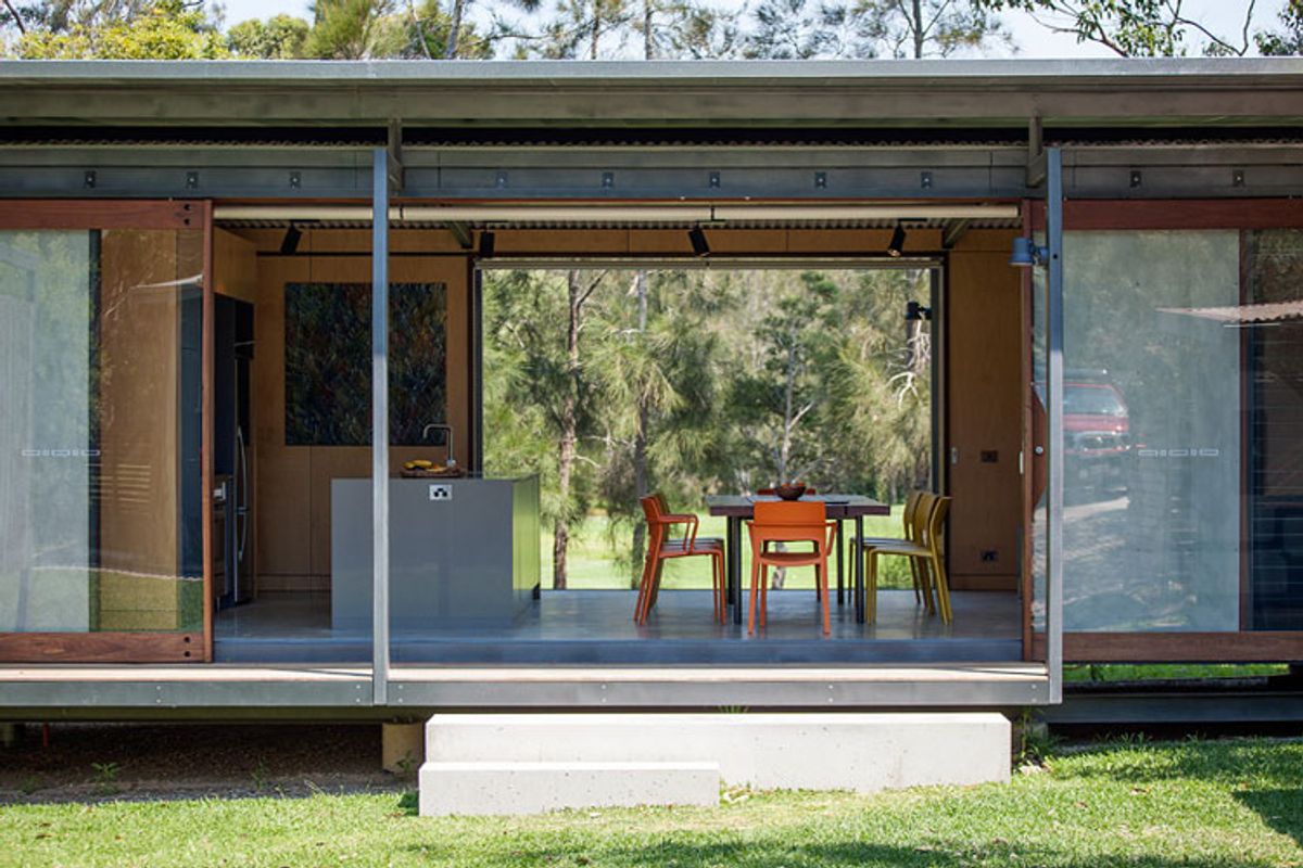 The Mook: A House That's More Like a Sophisticated Tent